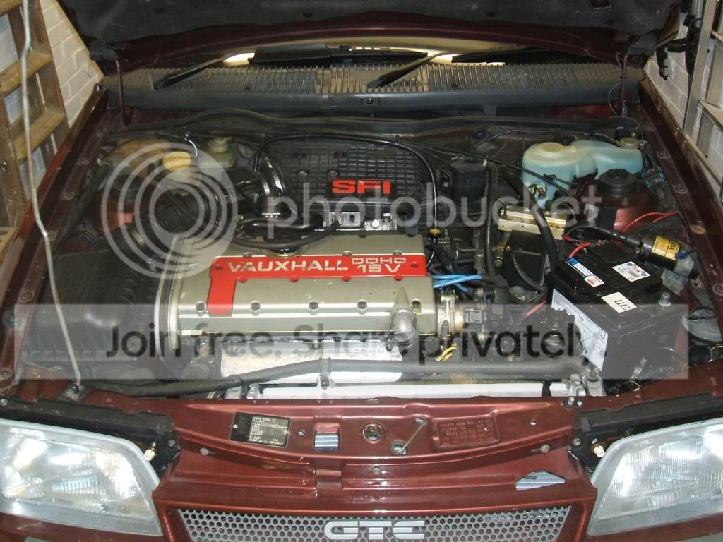 Engine bays - Astra MK2 Owners Club